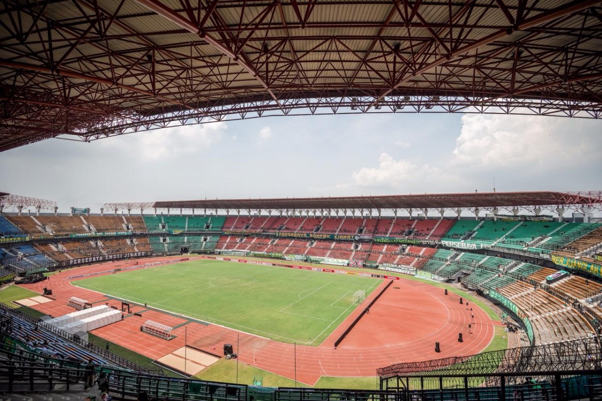 Stadion Gelora Bung Tomo Terbaru - Gambar Stadion