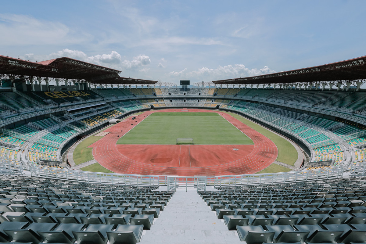 KemenPUPR dan Pemkot Surabaya Izinkan Persebaya dan Timnas Main di GBT ... KemenPUPR dan Pemkot Surabaya Izinkan Persebaya dan Timnas Main di GBT ...