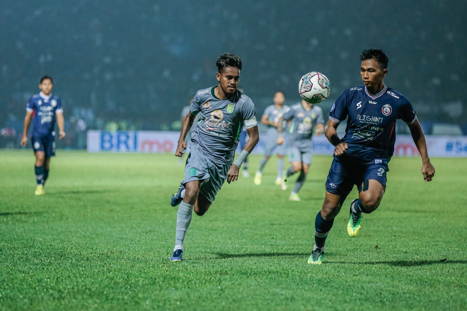 Photo Gallery Galeri Pertandingan Arema FC vs Persebaya| BRI Liga 1 ...